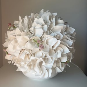 Hydrangea Art Flower Desk Lamp, Decorative Bedroom Tabletop Night LED ...