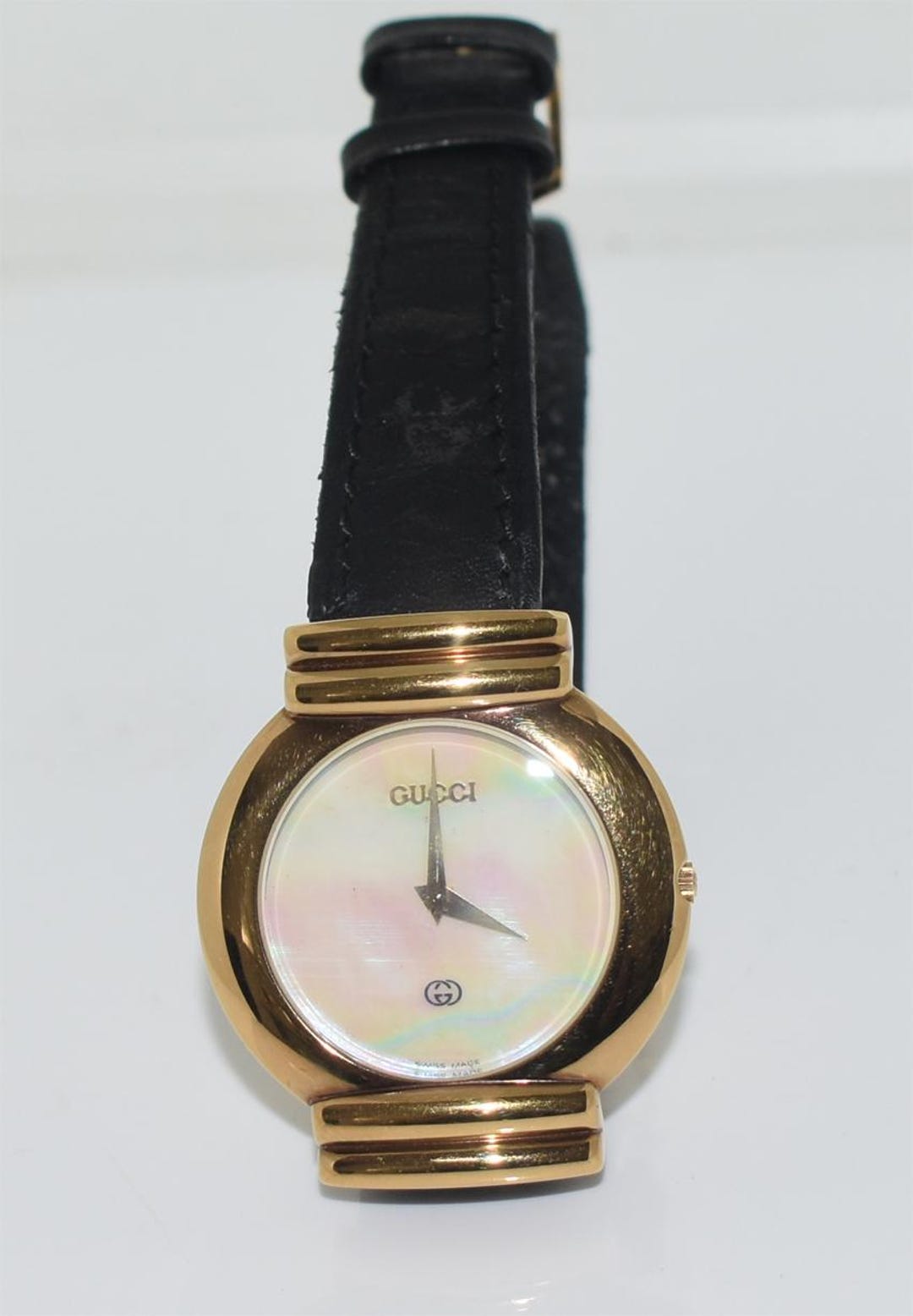 Luxury Cucci Ladies Watch Mother of Pearl. Quartz Stainless Steel Gold ...