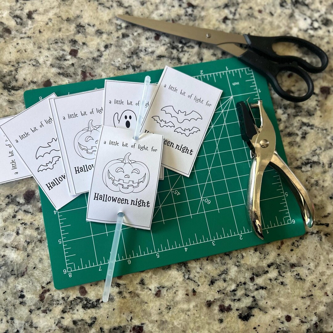 Glow Stick Halloween Tag, Printable Party Favor Tag for Kids, Allergy ...