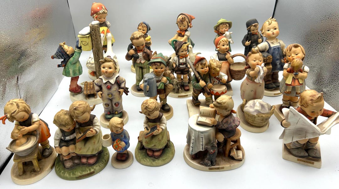 Vintage Goebel Hummel Figurine – German Porcelain Collectible – Hand ...