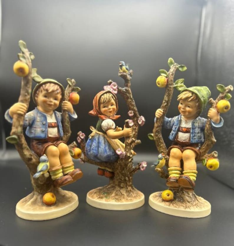 Hummel Apple Tree Girl & Boy Figurine: Large TMK7, 10.5" Tall - Etsy