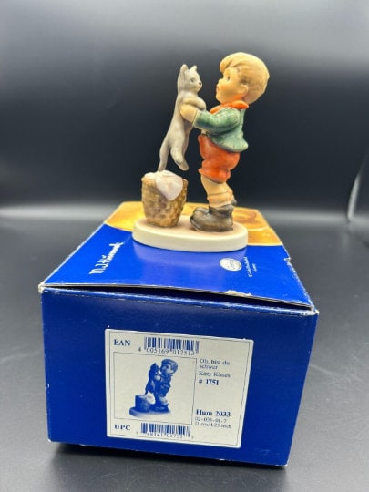 Goebel Hummel Kitty Kisses Figurine #2033 First Issue W/ Original Box - Etsy