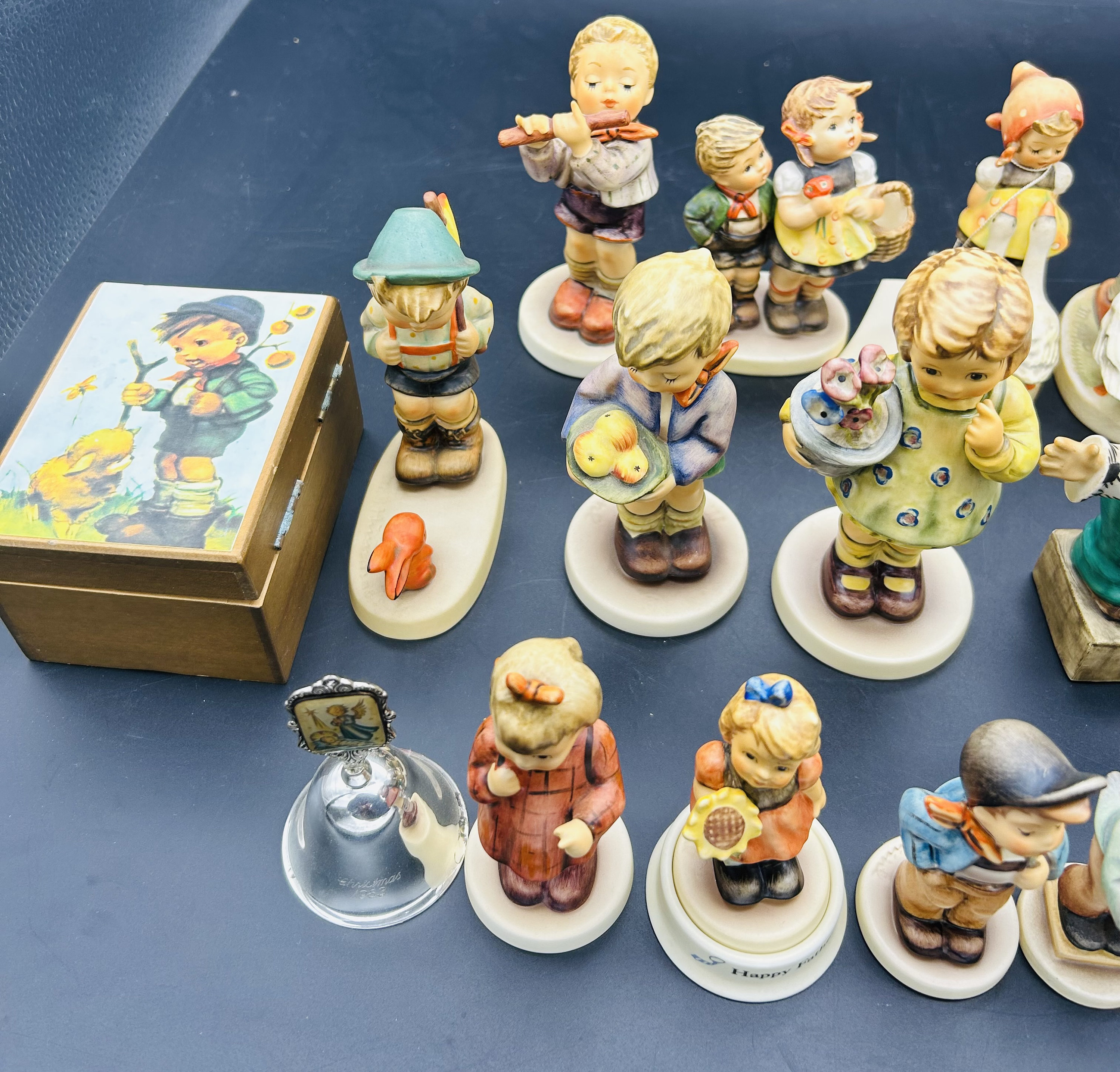 Hummel Zeldzame groep beeldjes, individueel geprijsd - Etsy Nederland