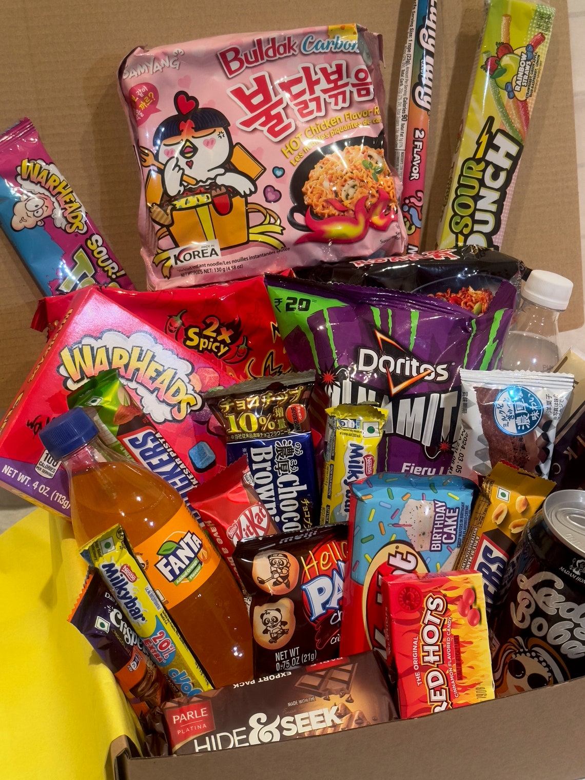 Asian Food Hamper International Foods Box Buldak Ramen Bubble Tea ...