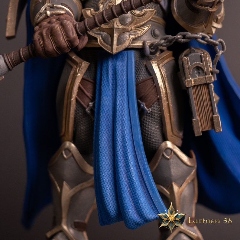 Uther the Lightbringer - World of Warcraft - Warcraft Uther Figure ...