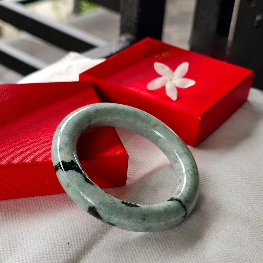 Burmese Jade Bangle: Light Green Jadeite Donut Shape (56.5mm) - Etsy