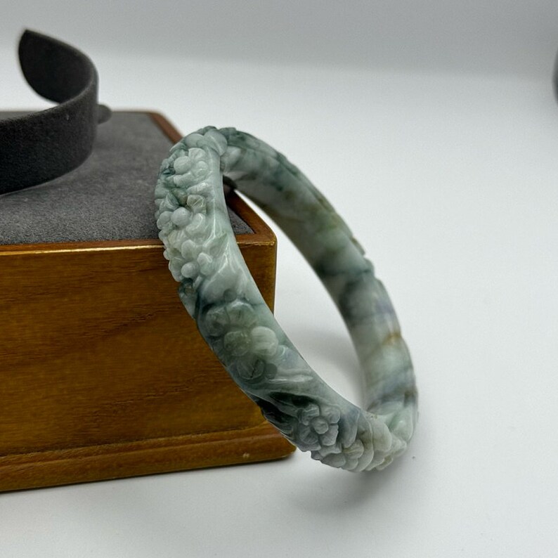 Burmese Jade Bangle Carved Flower Pattern White Gray Honey Donut Shape ...