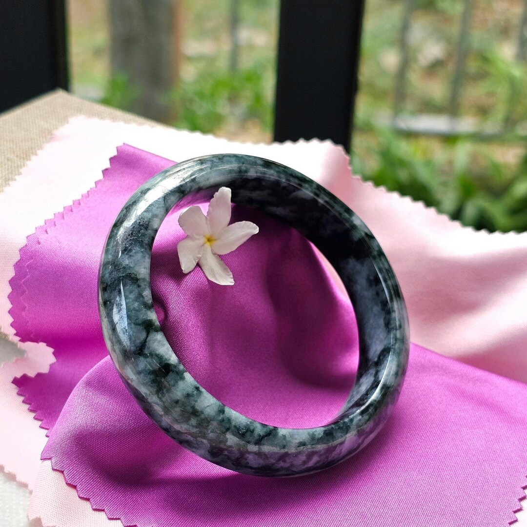 Burmese Jade Bangle, Kin Bo Siang White-gray, Translucent Jadeite (62.4 ...