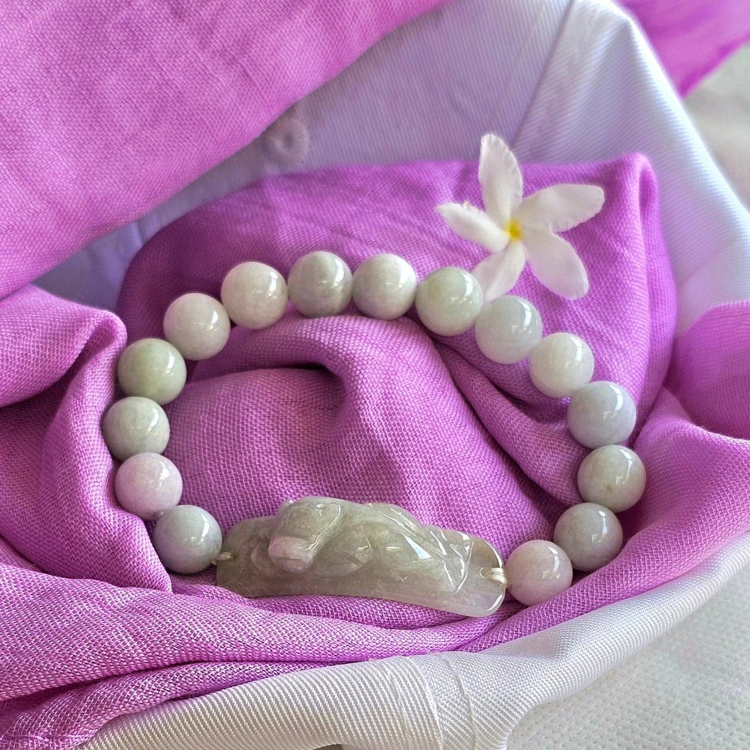 Burmese Jade Bracelet: Hand-carved Pixiu, Round Beads (9.4mm) - Etsy