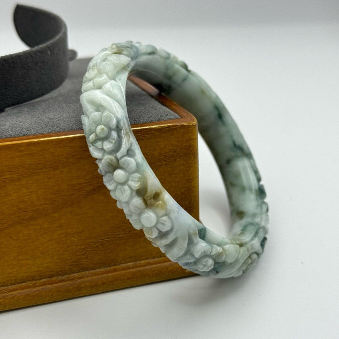 Burmese Jade Bangle Carved Flower Pattern White Gray Honey Donut Shape ...