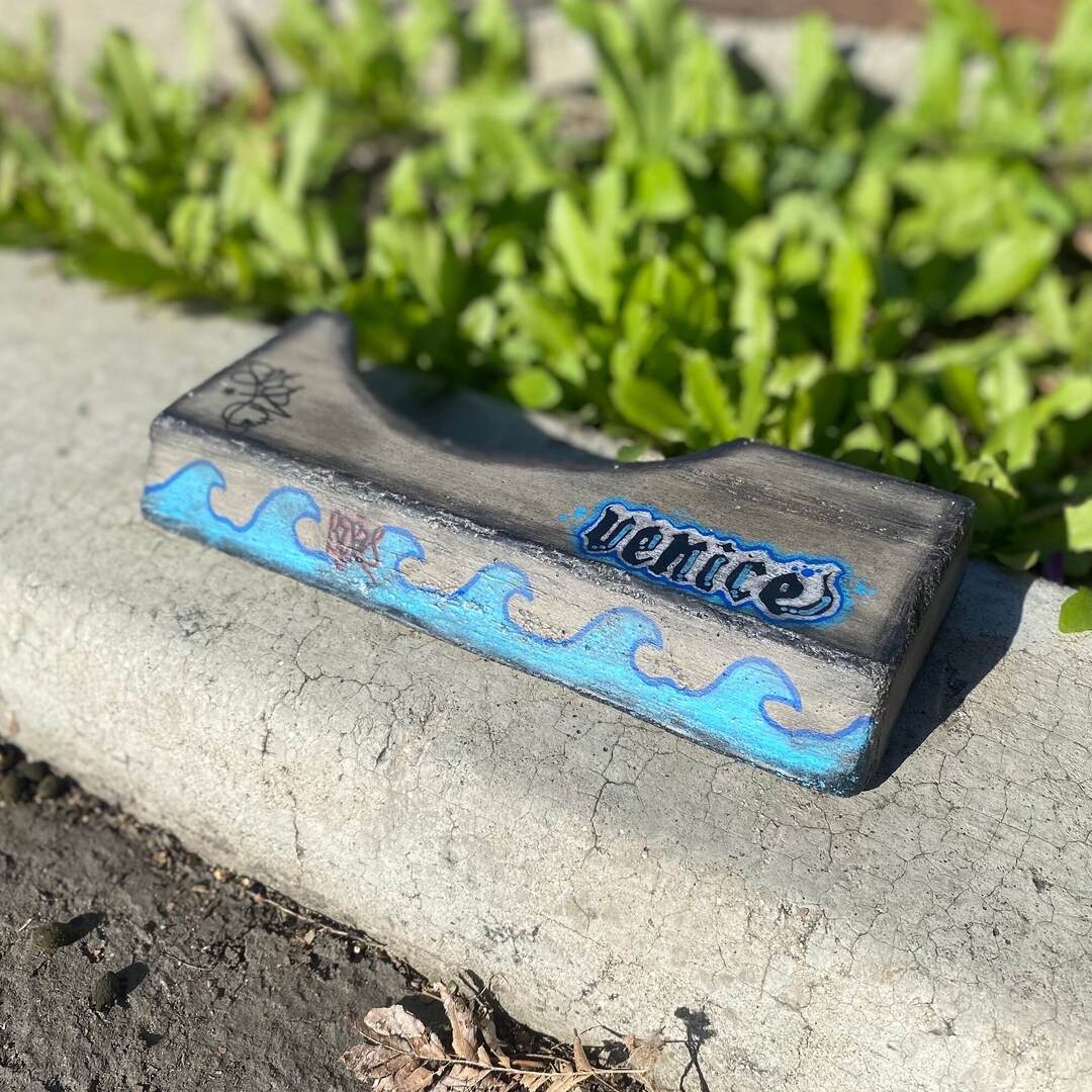 ATLAS Concrete Fingerboard Ledge 2 - Etsy