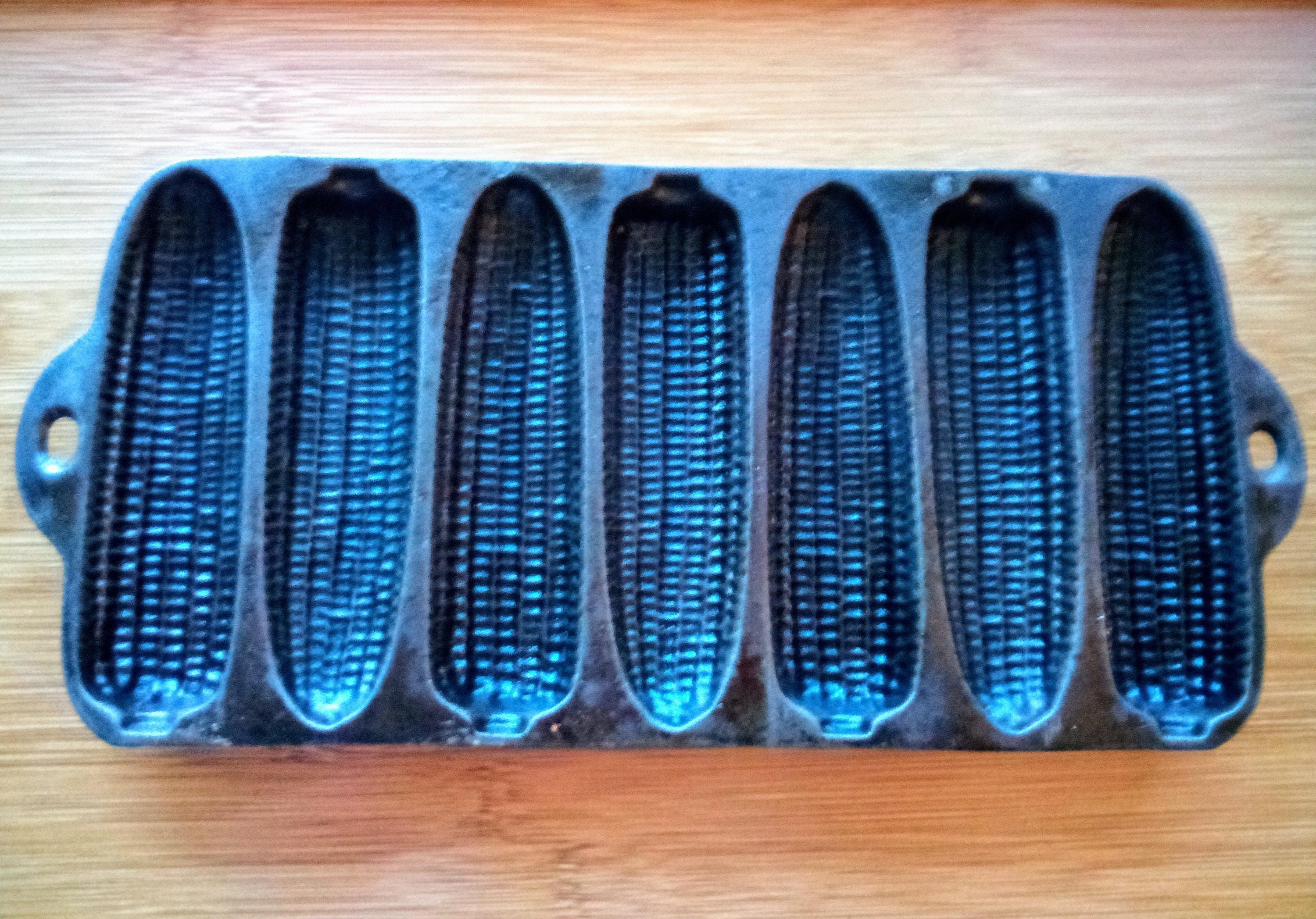 Antique Wagner Ware Number 1319 Krusty Korn Kobs Corn Stick Pan Cast ...