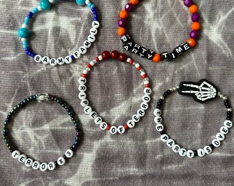 Halloween Horror Nights Set of 5 Friendship Bracelets HHN 2024 - Etsy