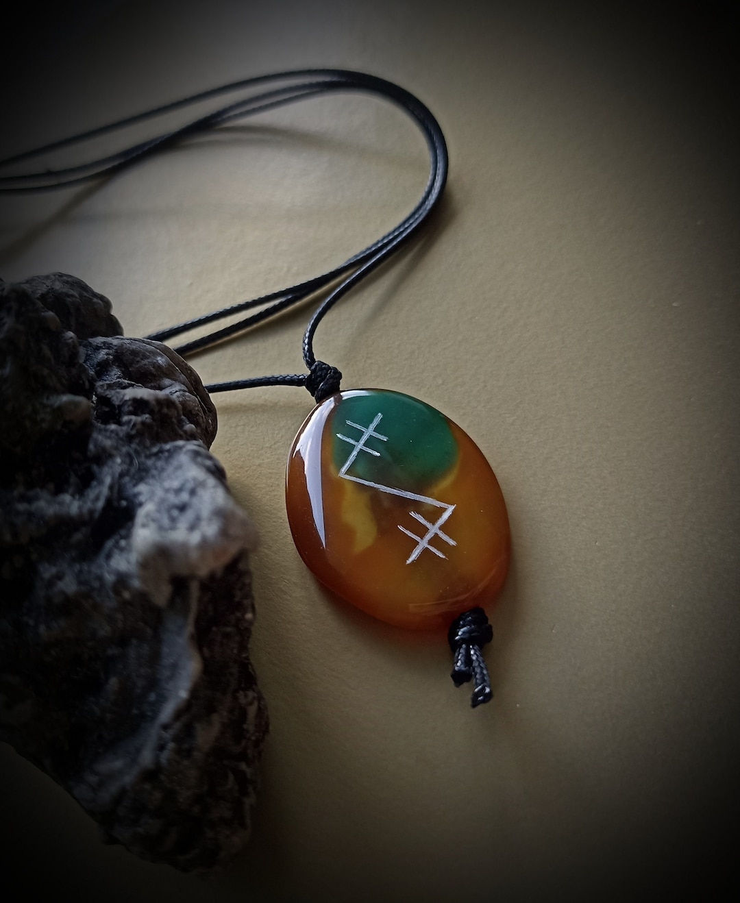 Talisman Pendant Wealth Money Luck Stone Agate Amulet Strong Energy ...