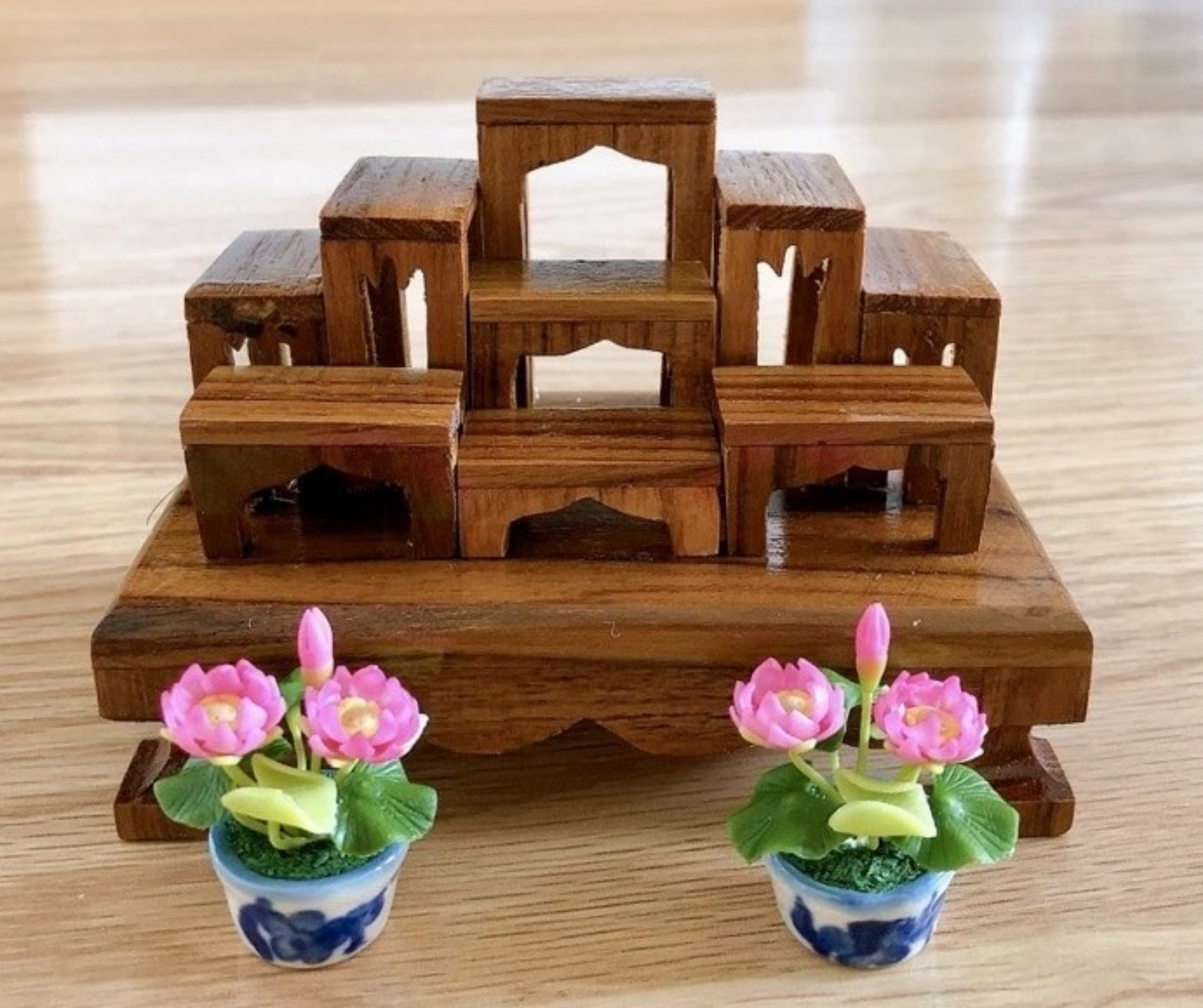 Wooden Mini Altar Table for Buddha Amulet Small Beauty - Etsy