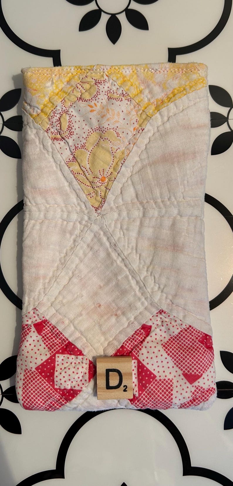 Quilted Glasses Case, Quilt Flower Sunglasses Holder, Repurposed Patchwork Peeper Keeper - Etsy