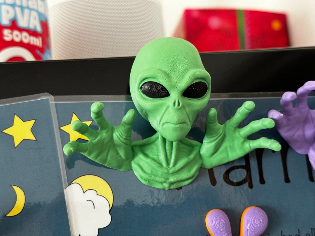 Magnetic Alien 3D Printed Fridge Magnet - Etsy