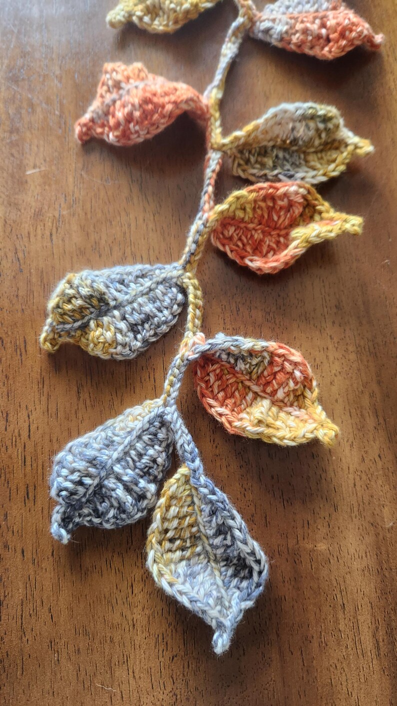 PATTERN Fall Leaves Hanging Wall Decor - Etsy