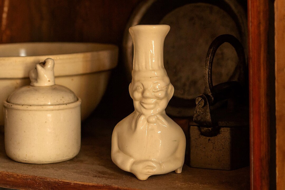 Antique Ceramic Chef Pie Funnel • Early Kitchen Baking Vent • White ...