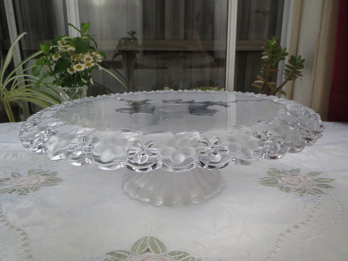 Mikasa Winter Rose Glass Pedestal Cake Stand - Etsy Australia