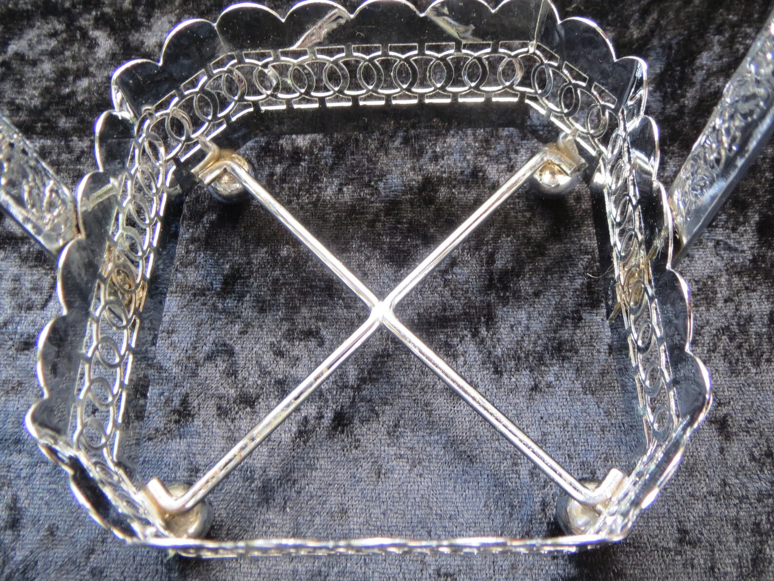 Glass Whisky Spirit Decanter in Queen Anne Style Silver Plate Mayell ...