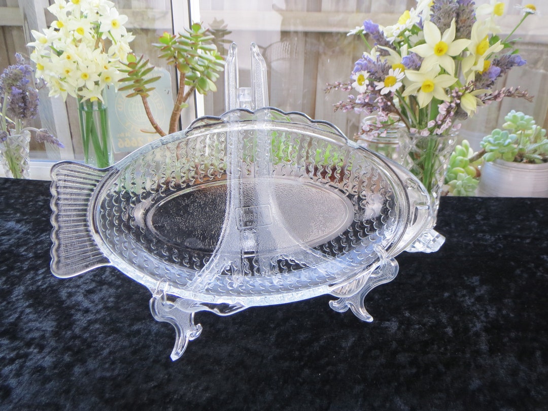 1950's Oven to Table Fish Shaped Baking Dish From Glasbake in the USA ...