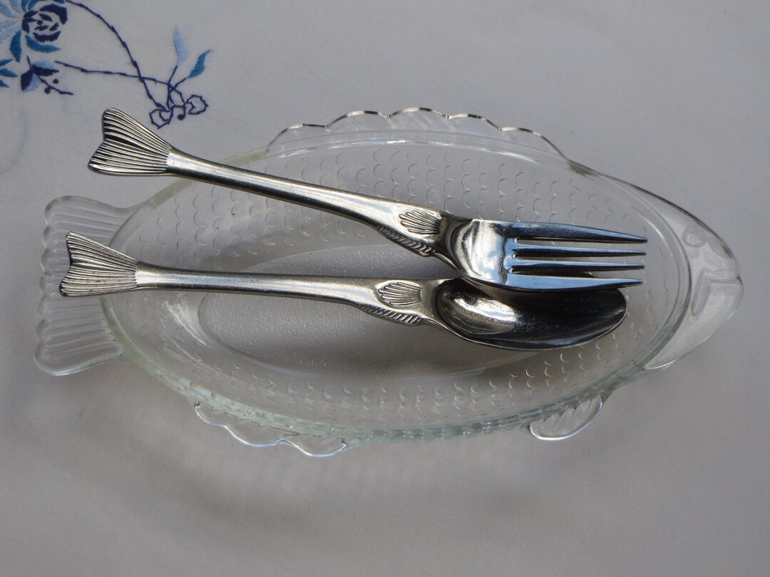 1950's Oven to Table Fish Shaped Baking Dish From Glasbake in the USA ...