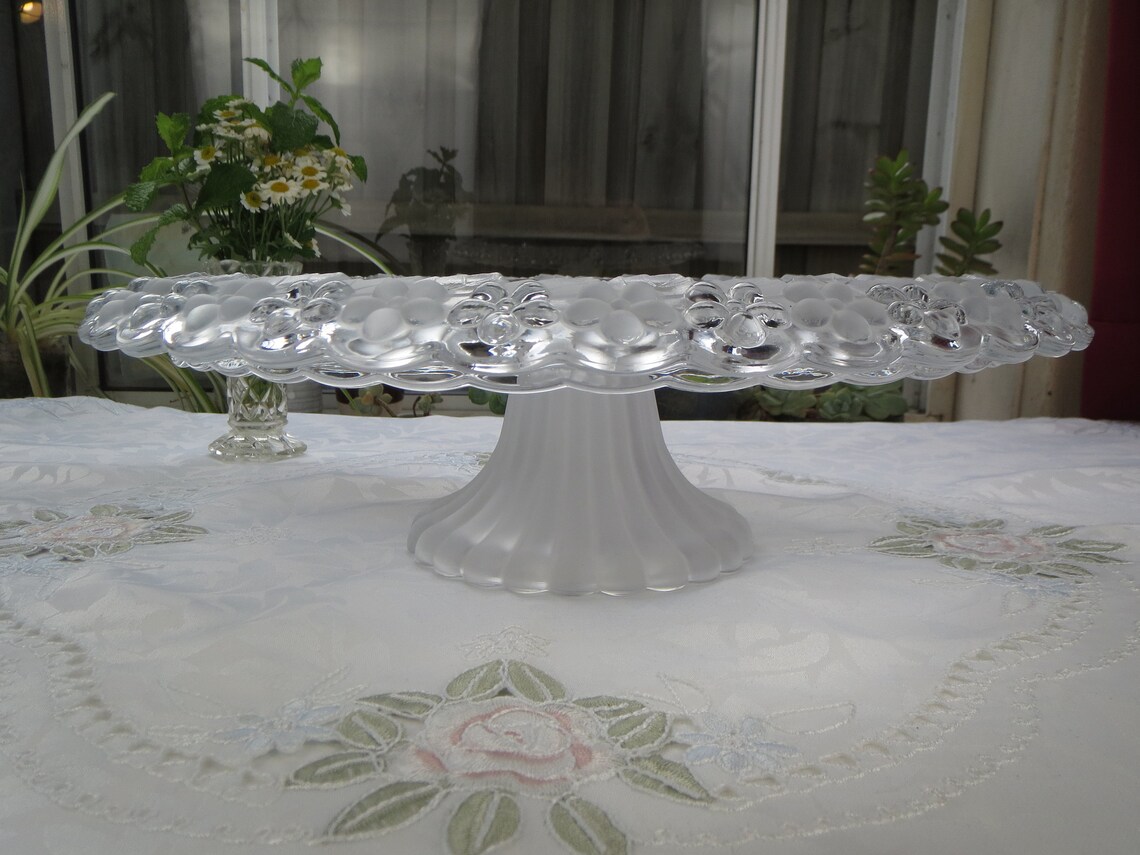 Mikasa Winter Rose Glass Pedestal Cake Stand - Etsy Australia