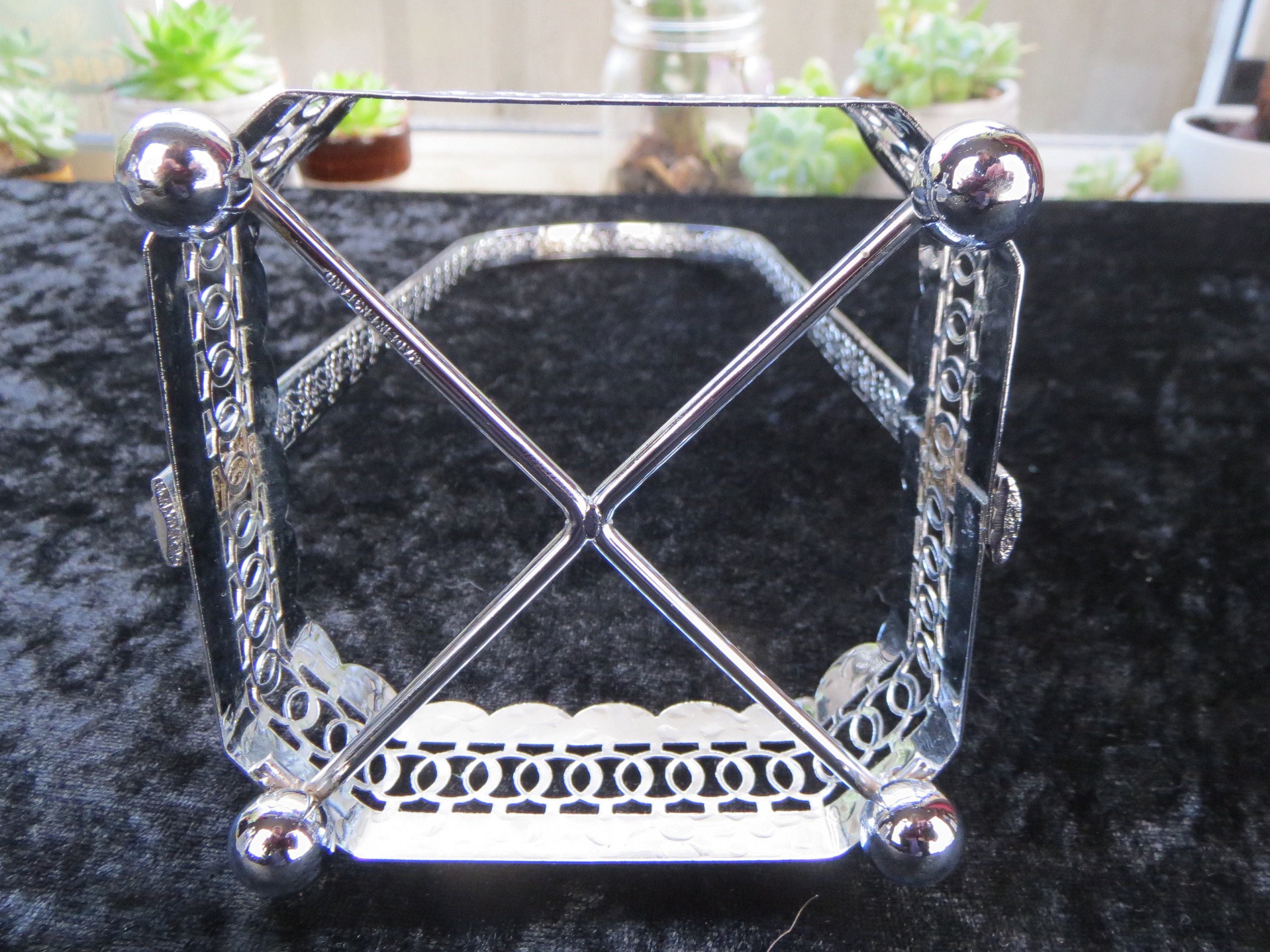 Glass Whisky Spirit Decanter in Queen Anne Style Silver Plate Mayell ...