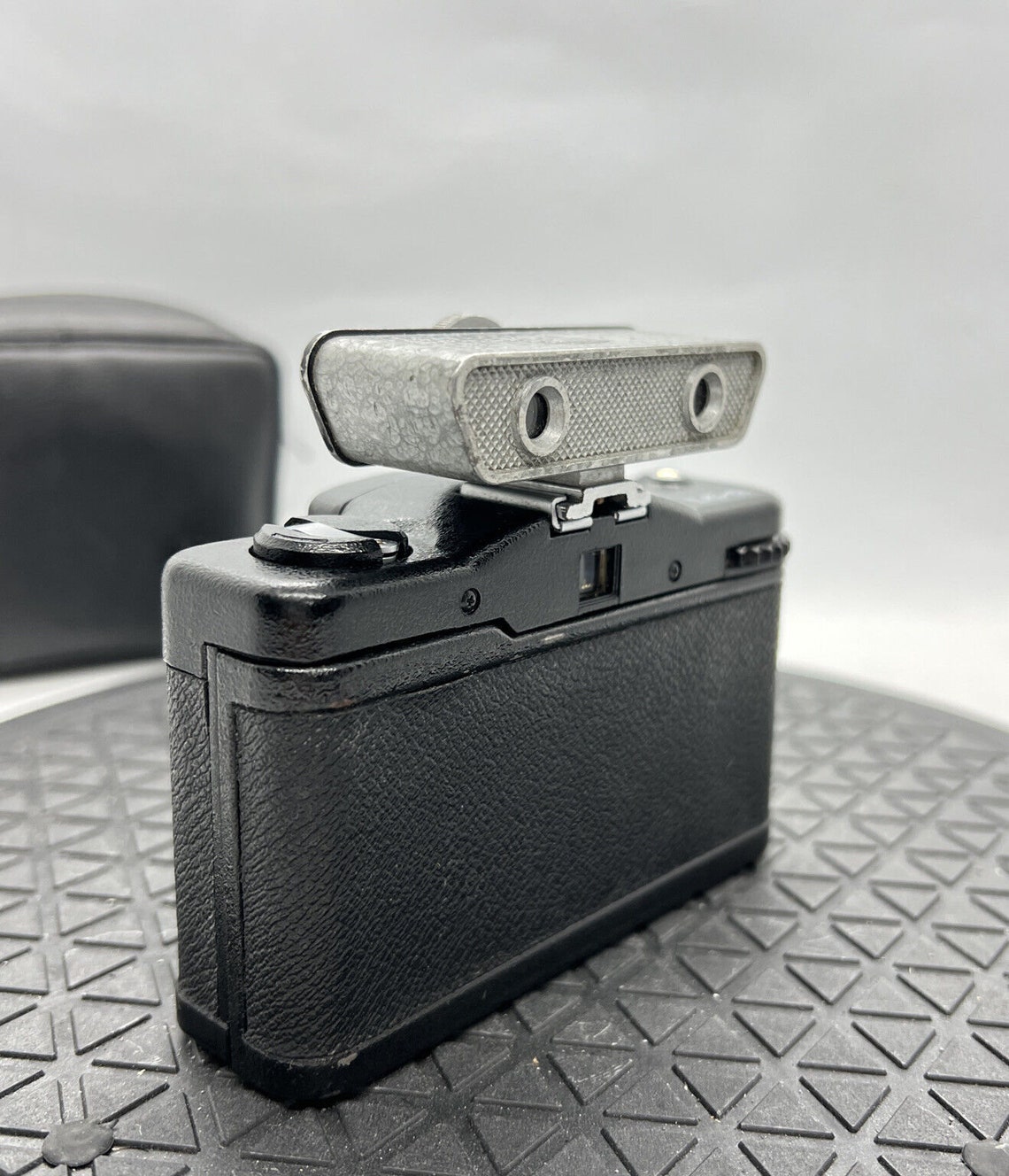 Zenith Lomo Lc-a Compact Film Cameramedis Shoe Mount Rangefinder ...