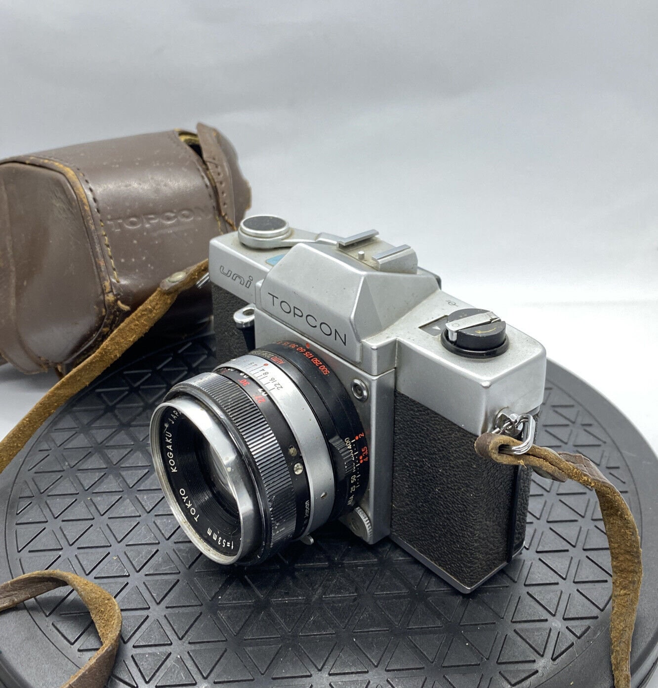 Vintage Topcon Uni 35mm Film Camera Tokyo Kogaku 53mm F2 Lens Case 132 ...