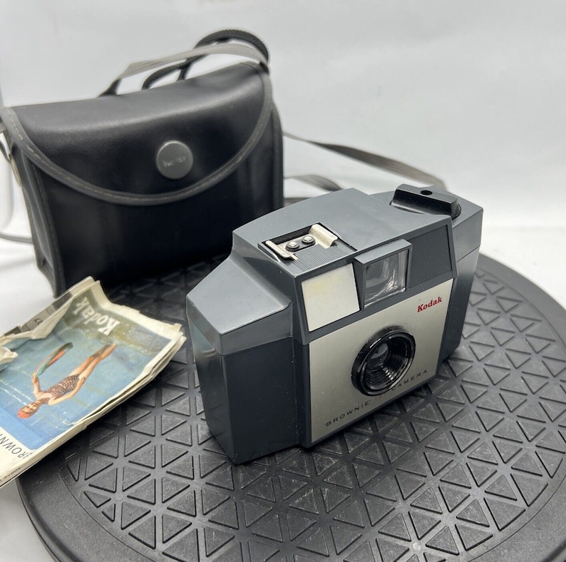 Vintage Kodak Brownie 127 Camera With Case Strap Good - Etsy