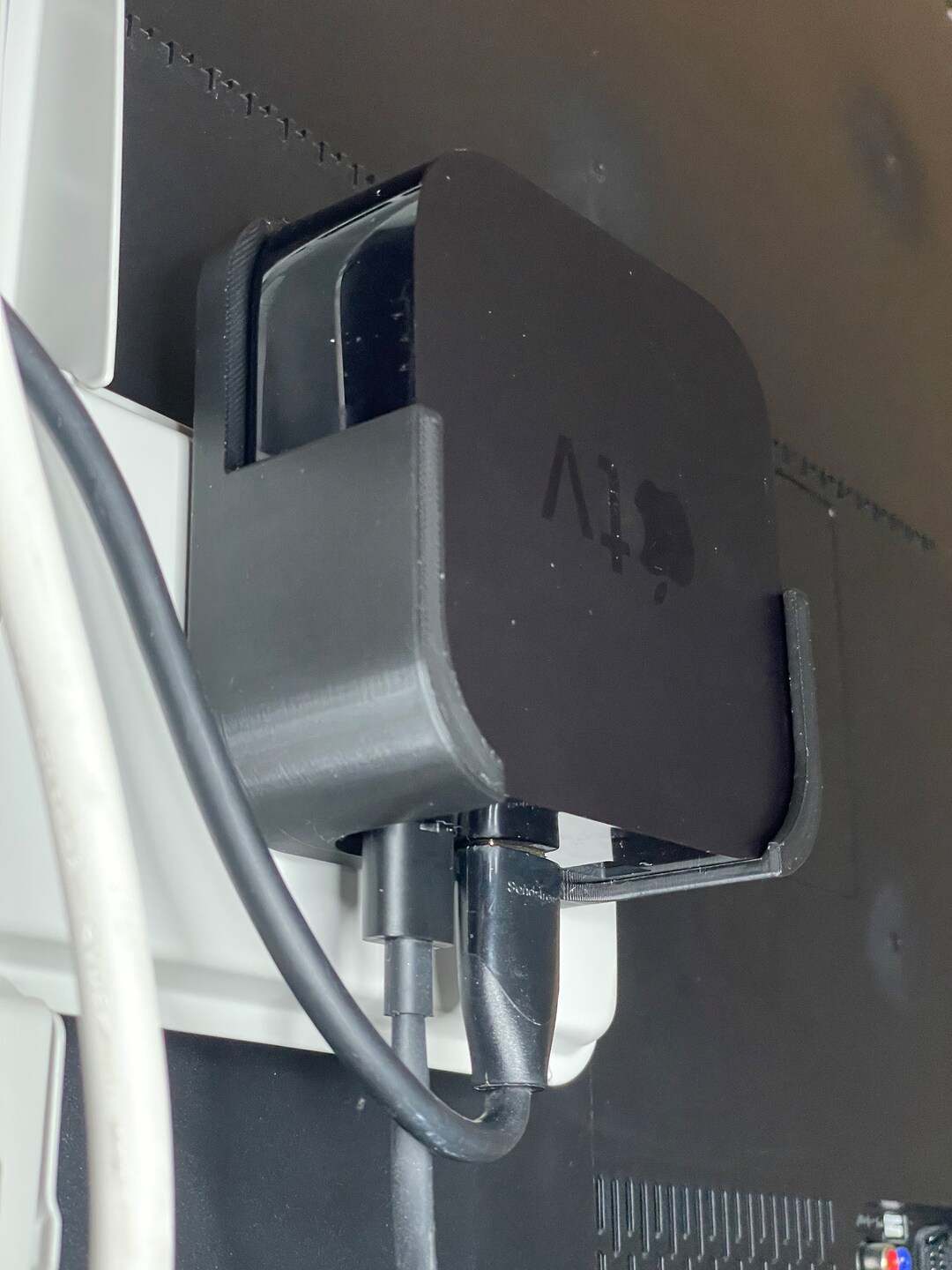 Apple Tv Mount for Apple TV 4K 3rd Gen - VESA Ready, No-screw Hanger ...