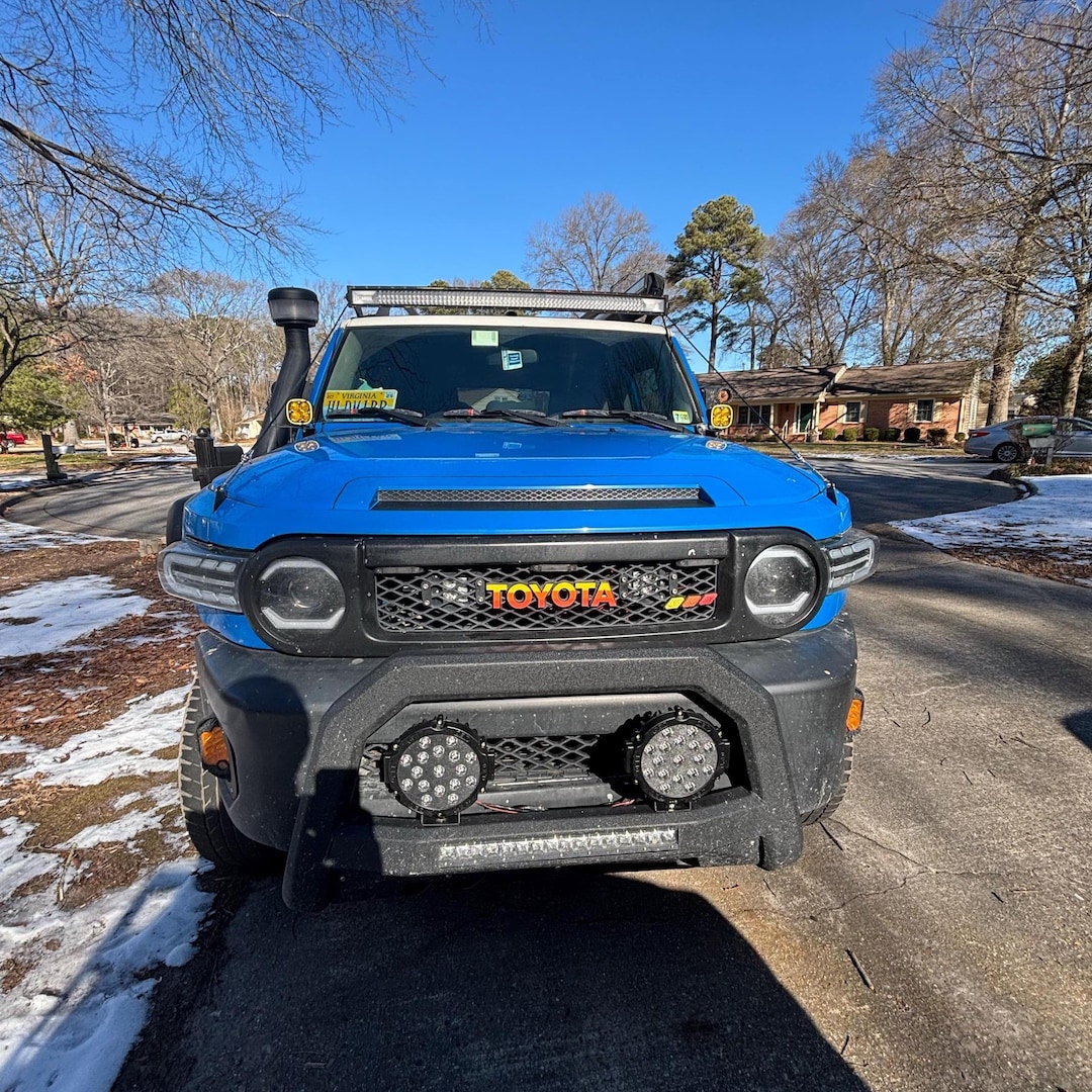 2007-2014 Toyota FJ Cruiser Front Grille Emblem Kit 2008 2009 2010 2011 ...