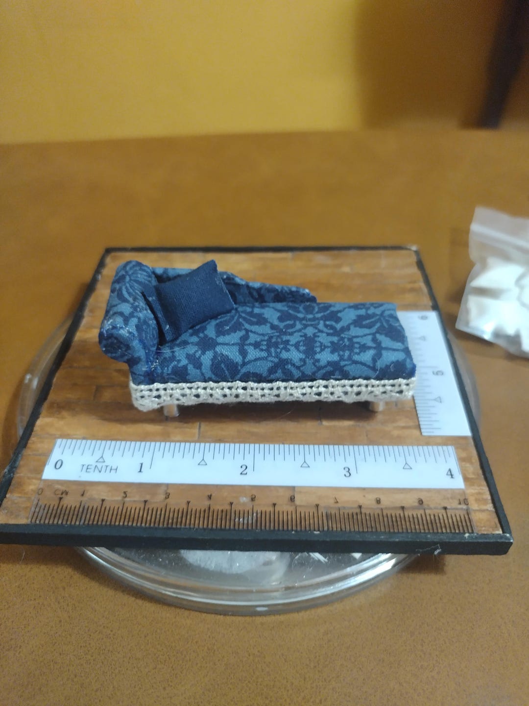 1/24 Scale Miniature Chaise, Fainting, Sofa Couch With Small Pillows - Etsy