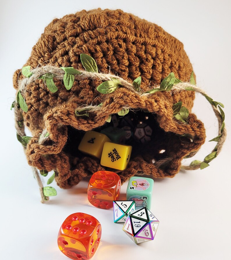 Wide Leafy Terracotta Pot Crochet Dice Bag - Etsy