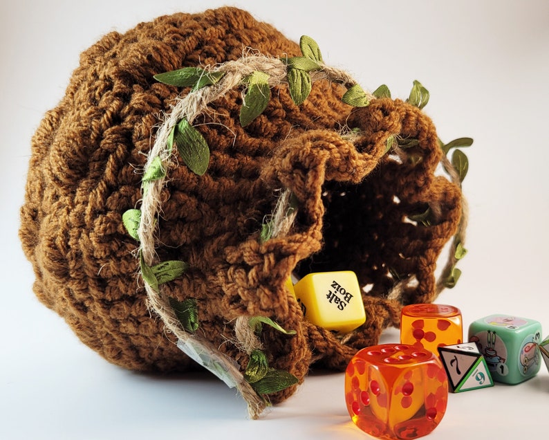 Wide Leafy Terracotta Pot Crochet Dice Bag - Etsy