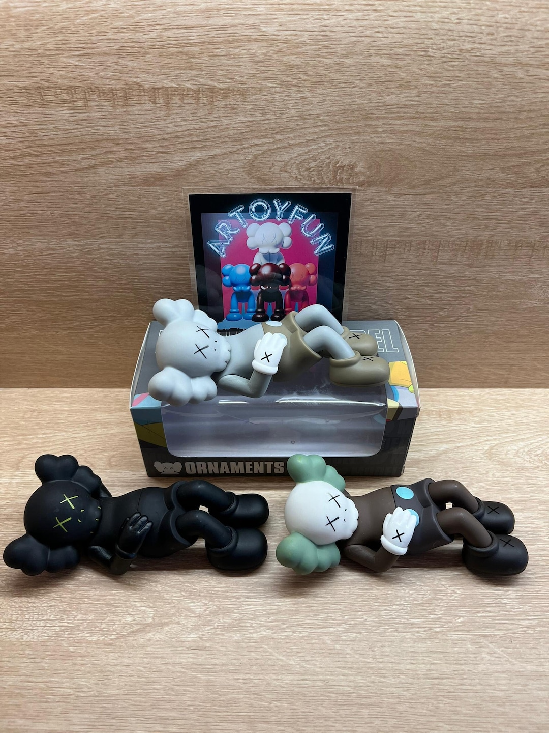 Inspired Unique KAWS Figurines KAWS Holiday Japan Figure, Modern Art ...