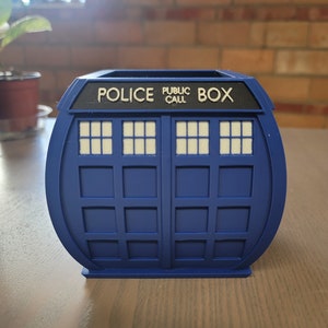 Tardis-inspired Plant Pot - Etsy