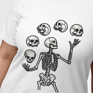 Skeleton Juggling Human Skulls Halloween Unisex T-shirt, Gothic Skull ...