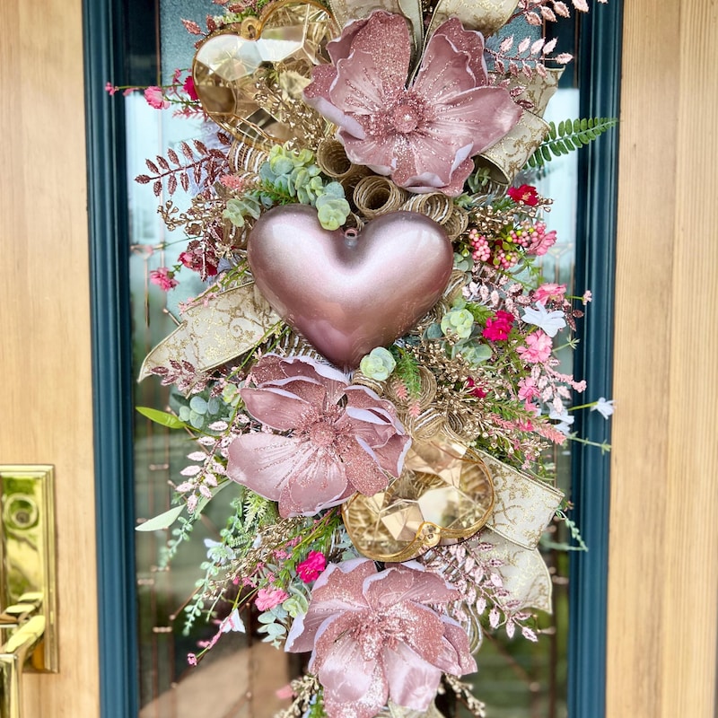 Double Hearts Swag - Etsy