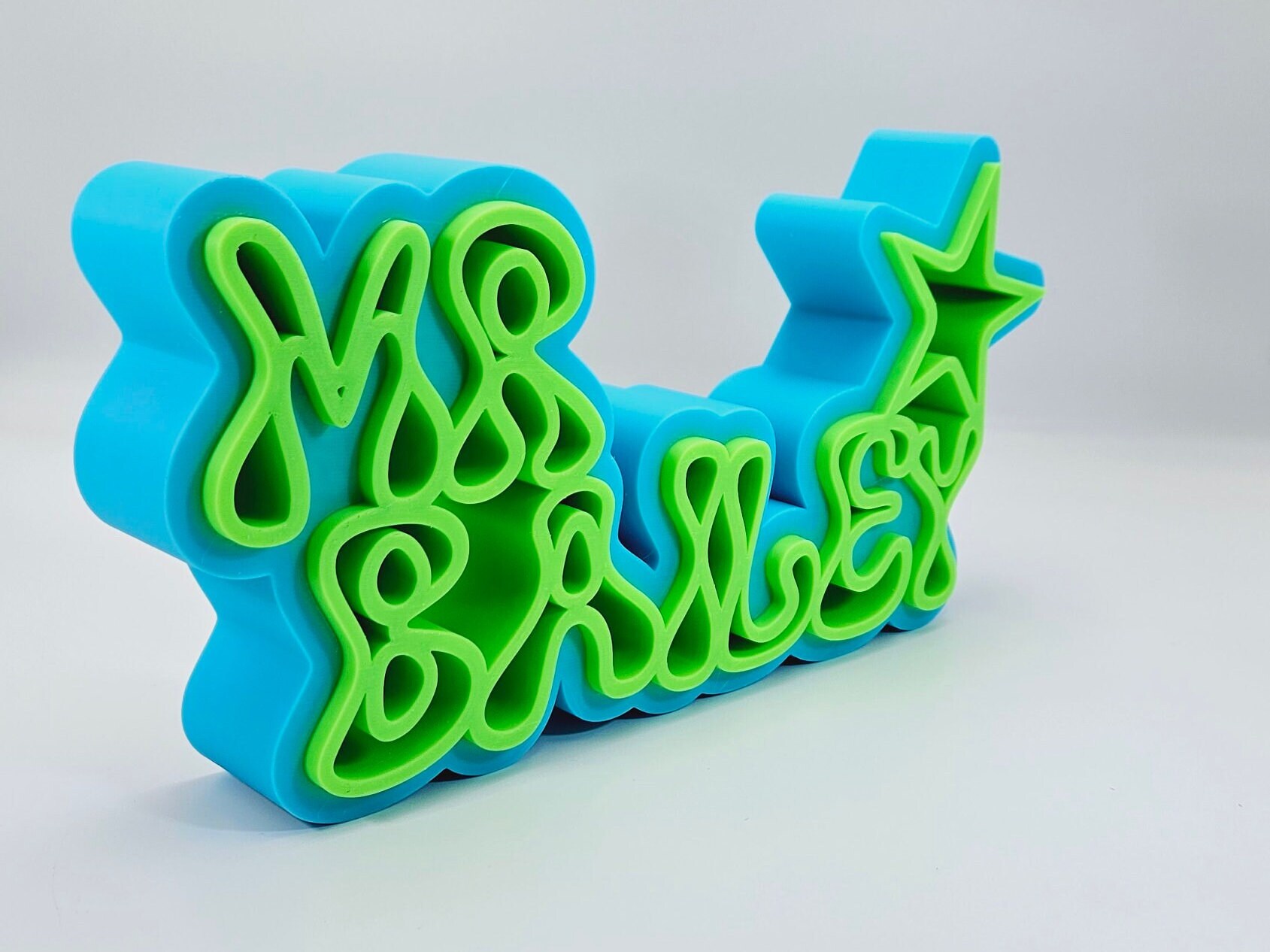Custom 3D Printed Name Plate, Teacher Gift, Teacher Desk Name Plate ...