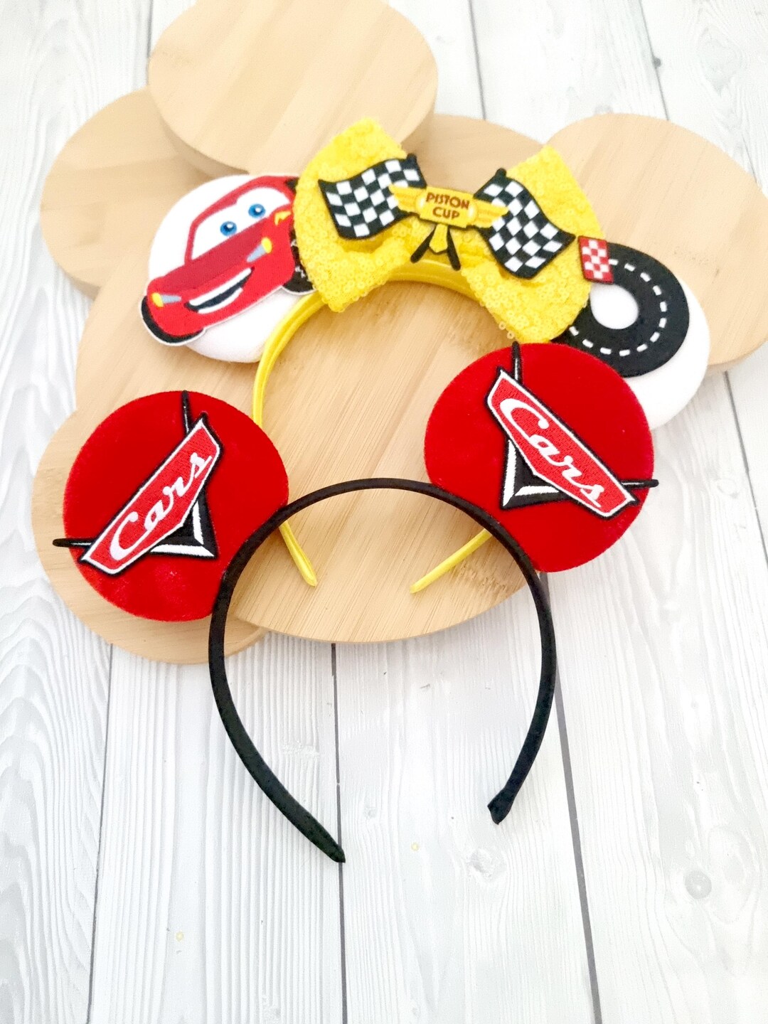 No Bow Boy Disney Character Boys Cars Lighting Mcqueen Mator Race Track ...
