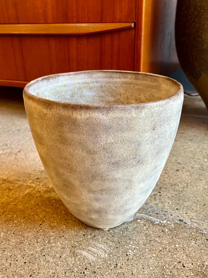 Early Gertrud + Otto Natzler Pottery Vessel: Lava Glaze, Signed - Etsy