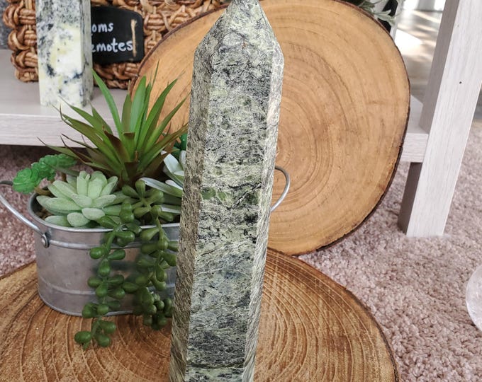 Beautiful Serpentine Jade Tower, Large Tower, Natural Jade Tower ...