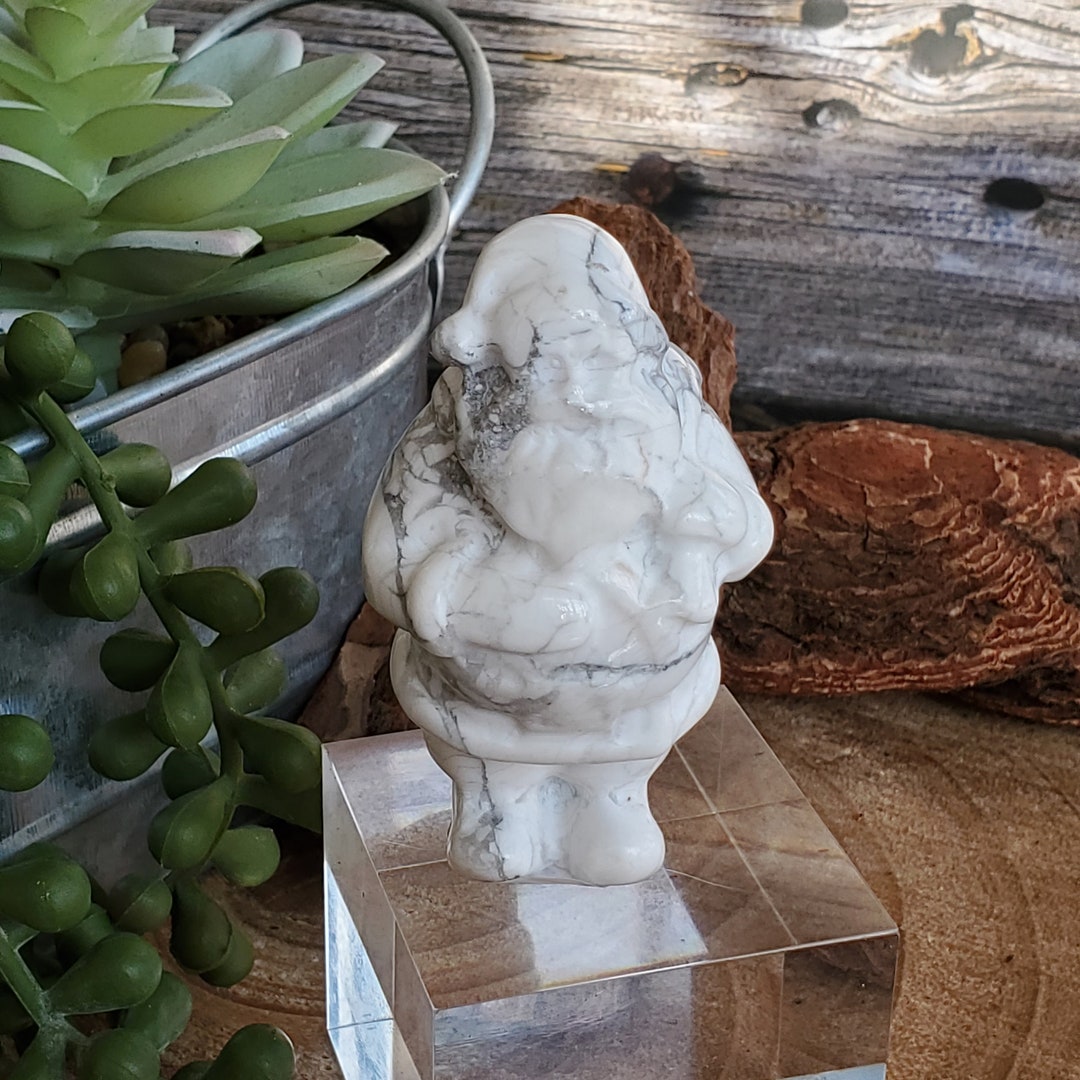 Adorable Howlite Santa Clause Crystal Carving, All Natural Howlite ...