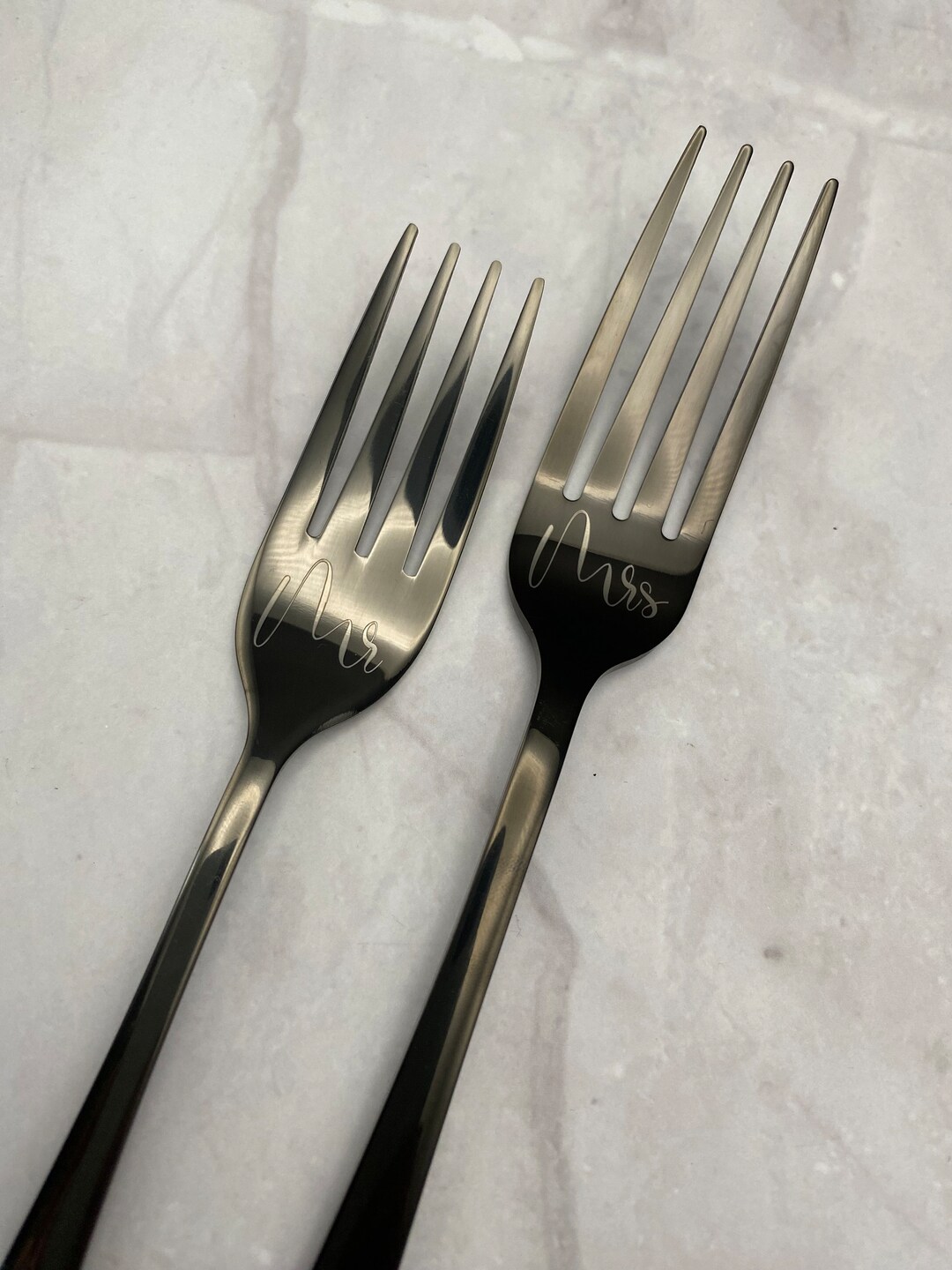 Personalized Forks, Mr & Mrs - Unique Wedding Gift - Custom Engraved ...