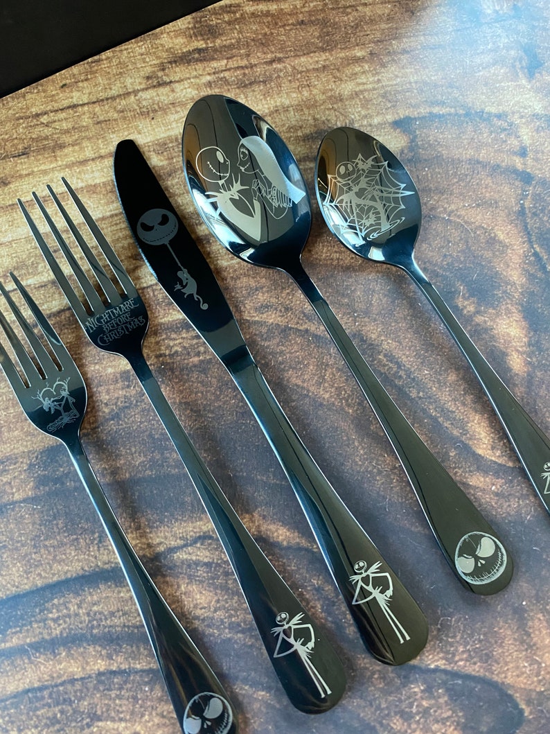 5 Piece Black Silverware Set Christmas Nightmare Kitchen Utensil ...