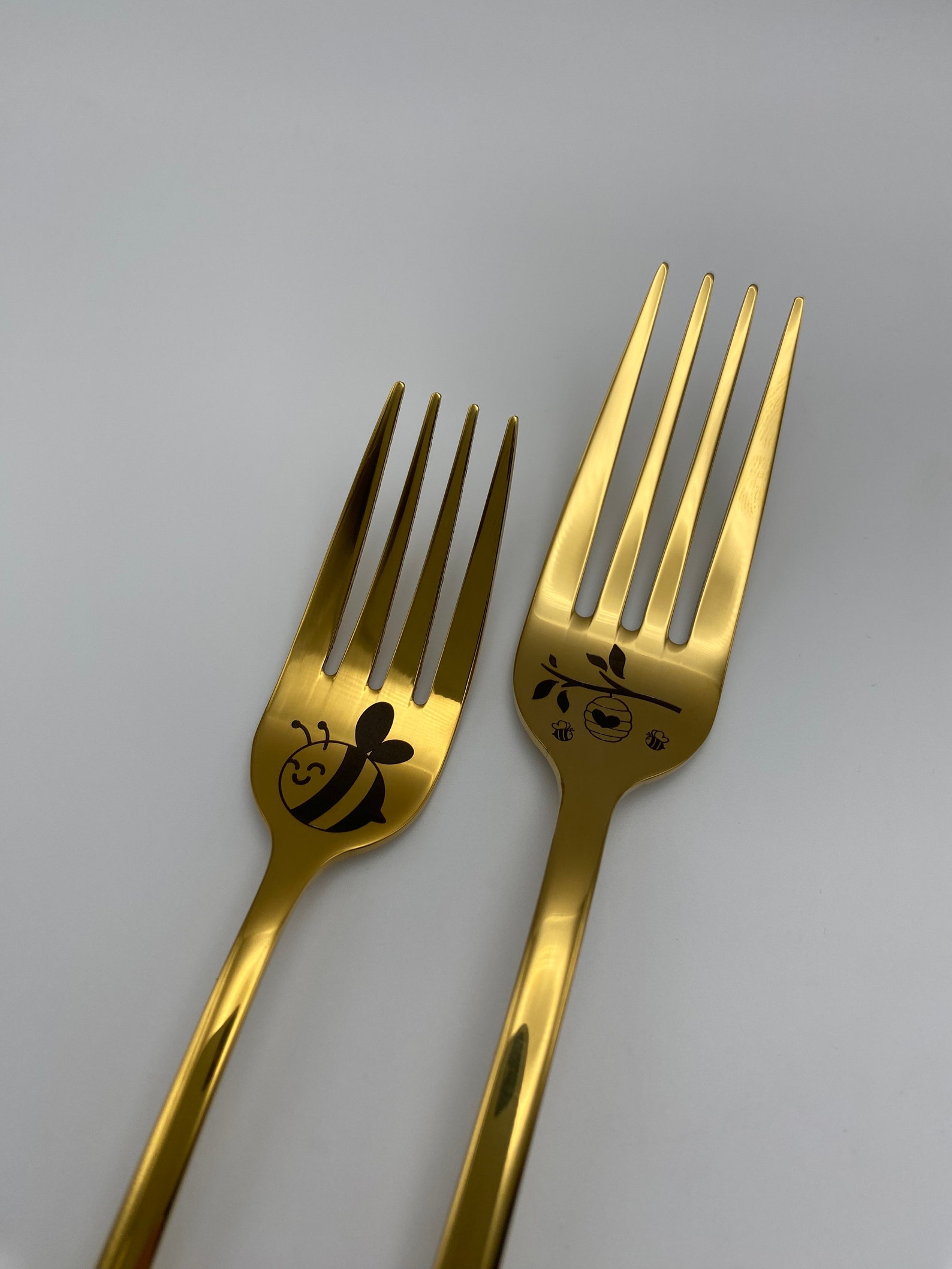 5 Piece Black Silverware Gift Set • Bee Collection • Kitchen Utensils ...