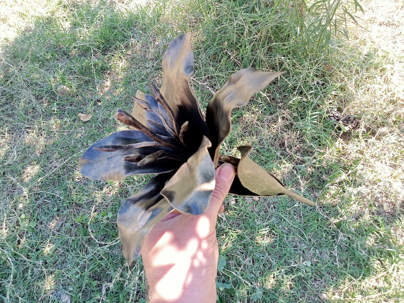 Forged Lily Flower, Metal Lily, 6th Anniversary Gift, Iron Anniversary ...